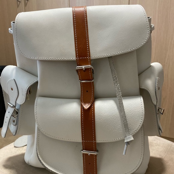 Grafea | Bags | Grafea Genuine Large White Backpack Like New | Poshmark